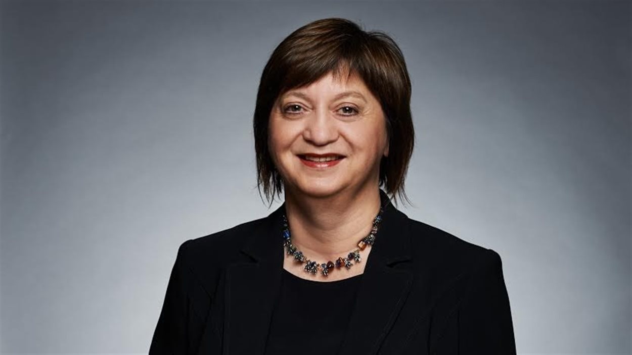 Suzanne Bossé quitte la direction de la FCFA | Radio-Canada