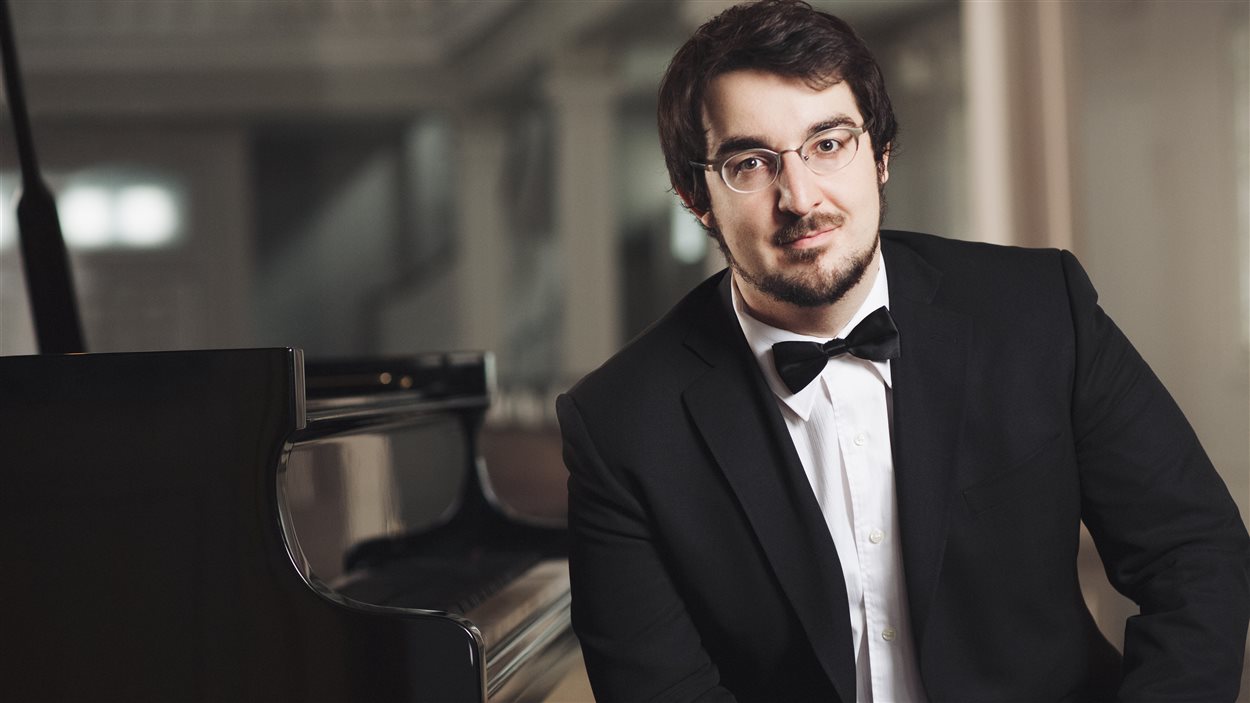 Une présence à Edmonton pour le pianiste Charles Richard-Hamelin ...
