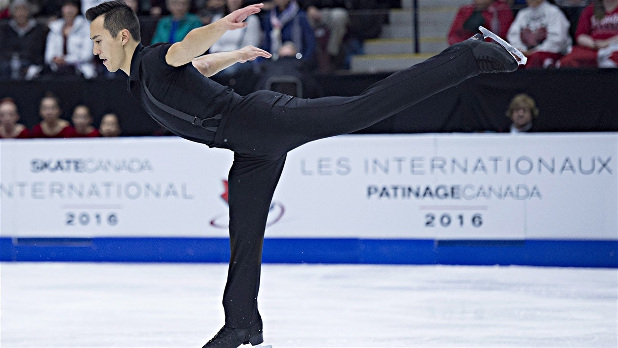 Virtue et Moir en tête après le programme court | Radio-Canada