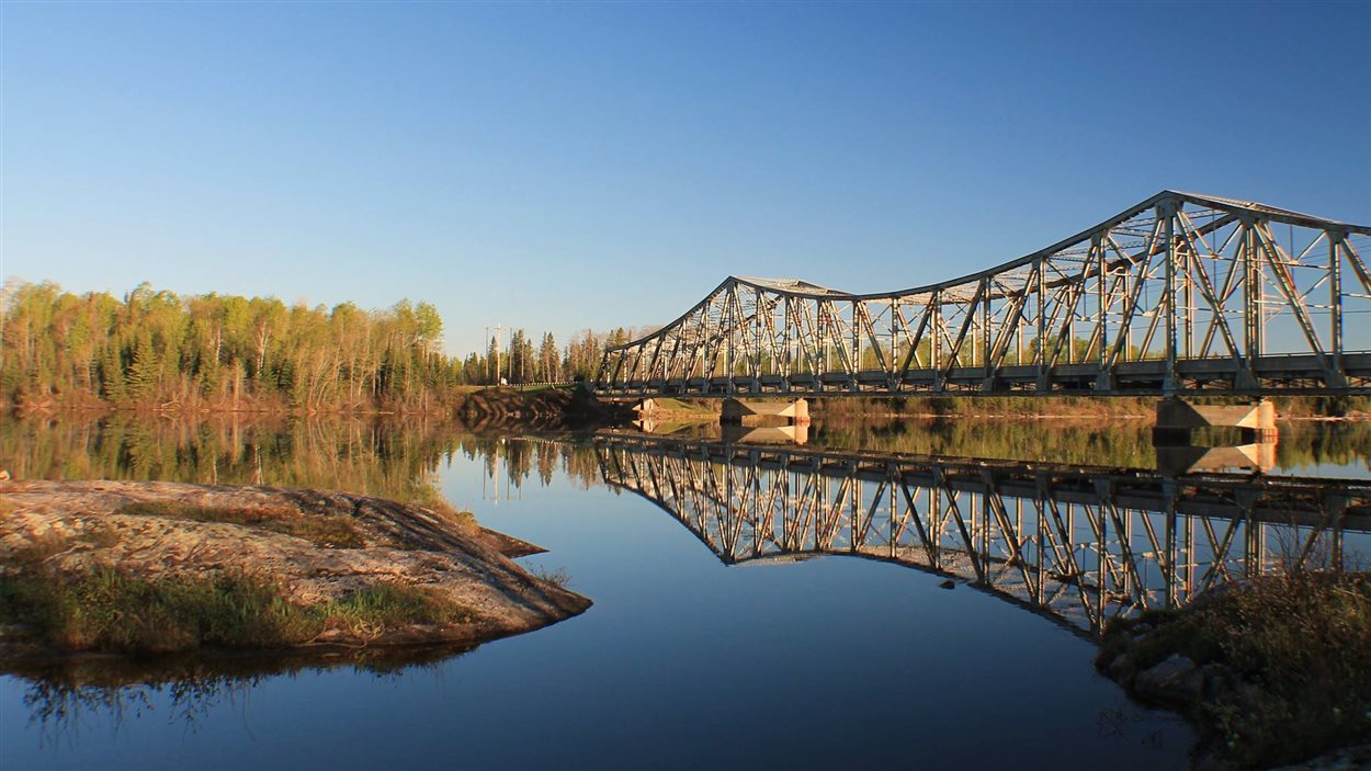 Smooth Rock Falls dans l'oeil de ses résidents | Radio-Canada
