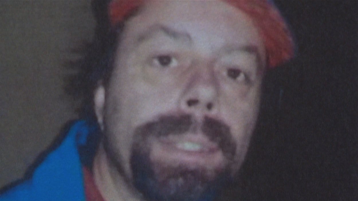 Les policiers demandent l'aide du public pour retrouver un homme de ...