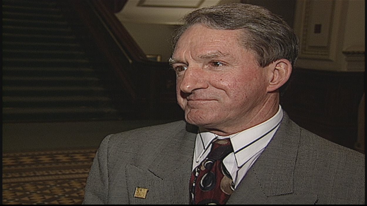 Le premier député péquiste de la Côte-Nord se souvient | Radio-Canada