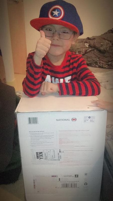 Faire sourire un enfant une boîte à la fois grâce au Northern Birthday ...