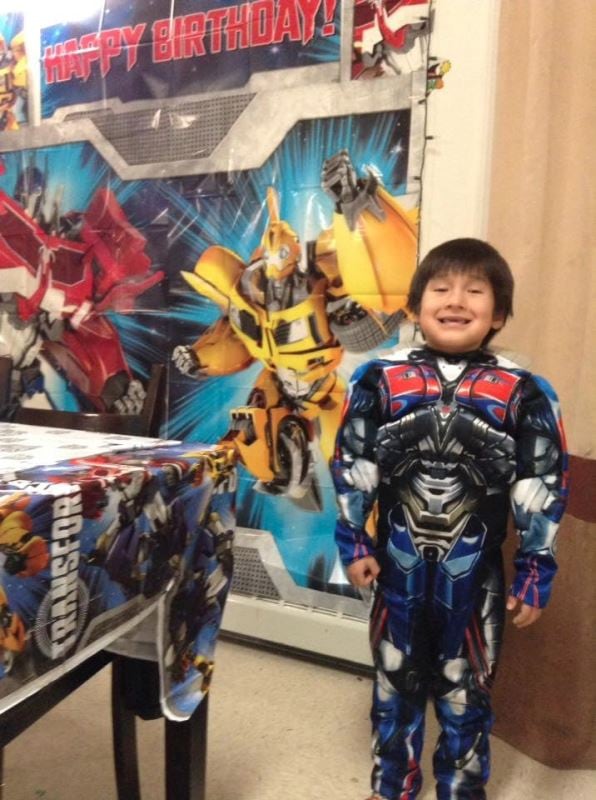 Faire sourire un enfant une boîte à la fois grâce au Northern Birthday ...