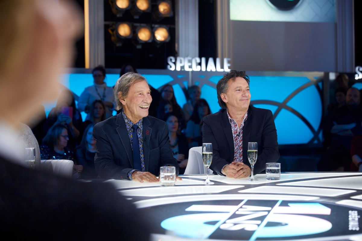 Pour les 10 ans des Enfants de la télé, André Robitaille reçoit ...