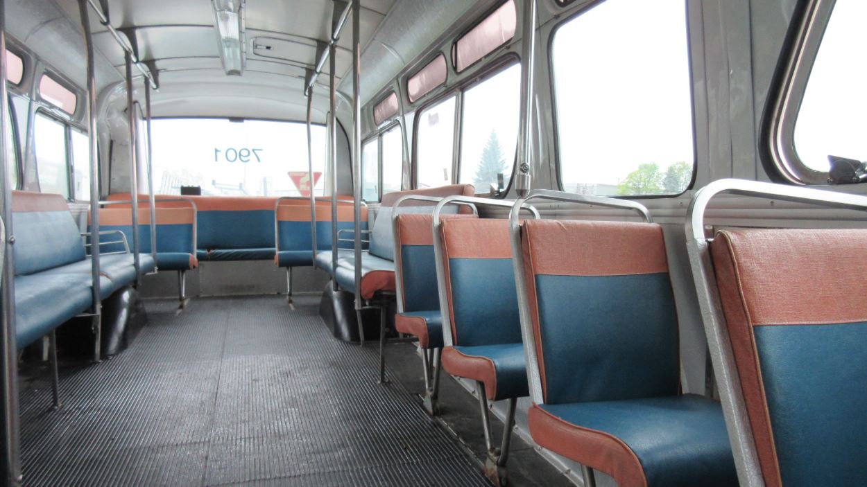 Le doyen de la STO fête ses 36 ans | Radio-Canada